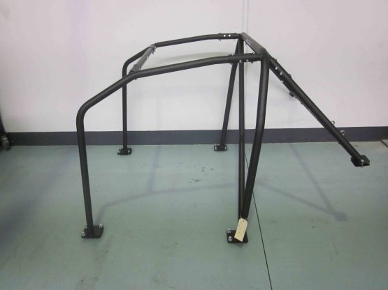 (B) Nissan Skyline R32 - 2 door - Full Cage (6 point) Bolt-in - AGI ...