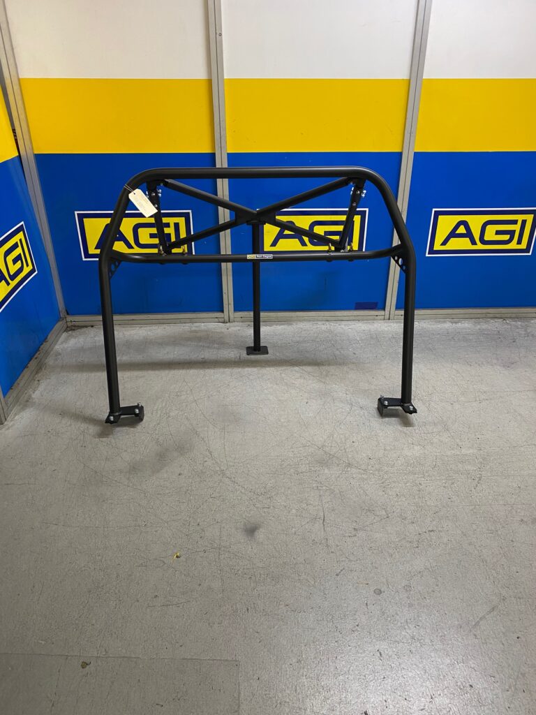 (A) Nissan 350Z - Half Cage - 4 point Bolt In - AGI ROLL CAGES