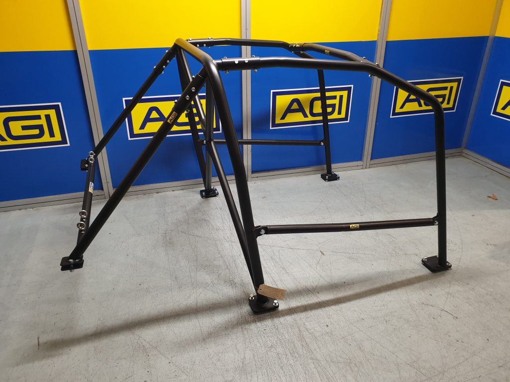 (B) Honda Integra DC2 - 6pt - Full cage - AGI ROLL CAGES