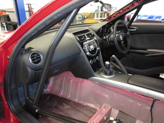 (E) Mazda RX-8 - Full cage 6pt Bolt-in - AGI ROLL CAGES