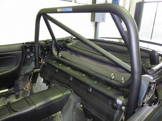 (A) Mazda MX-5 NB - 4pt Bolt-in - AGI ROLL CAGES