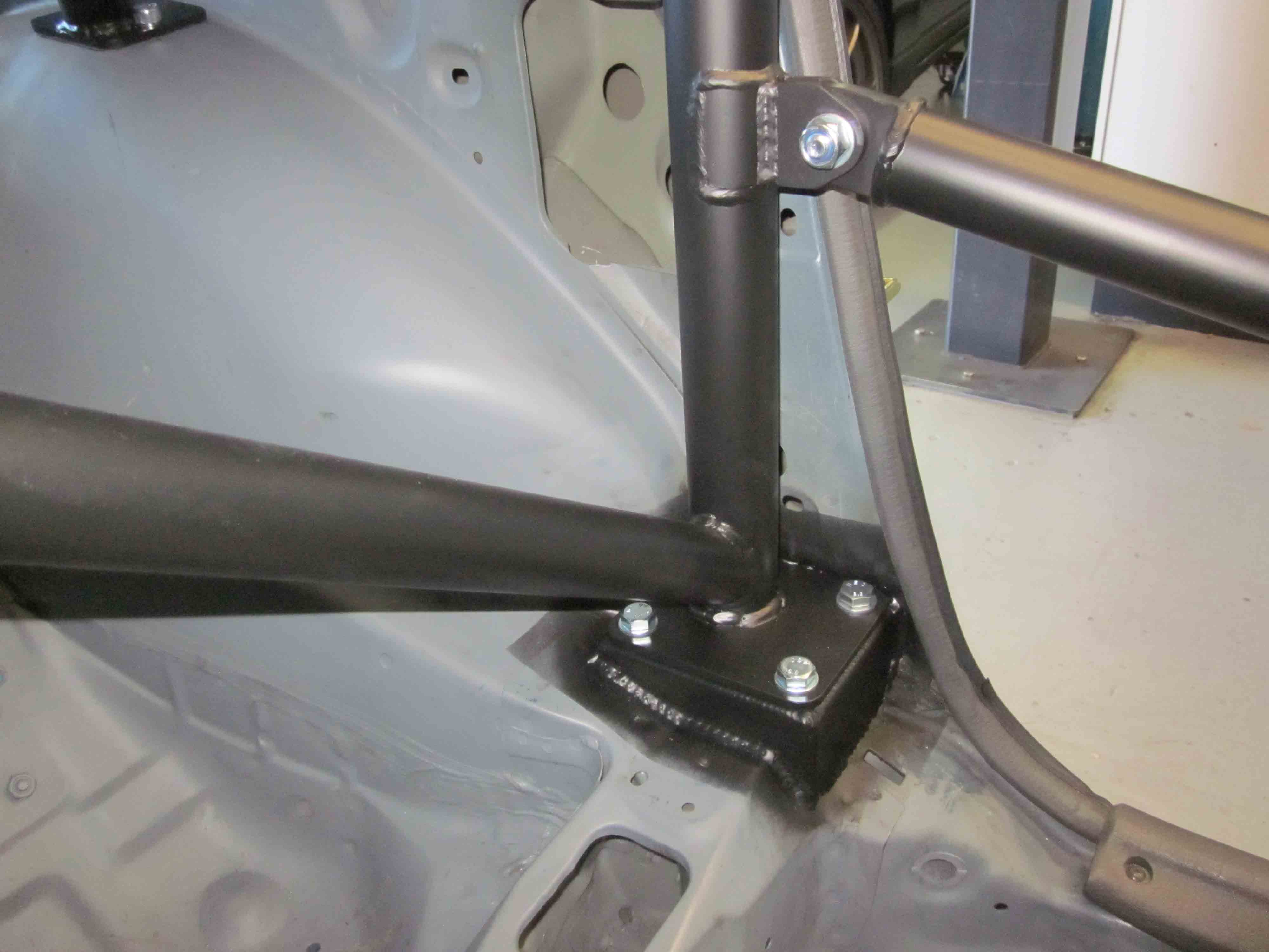 (C) Mazda RX7 FC - Bolt in 6pt - Full Cage - AGI ROLL CAGES